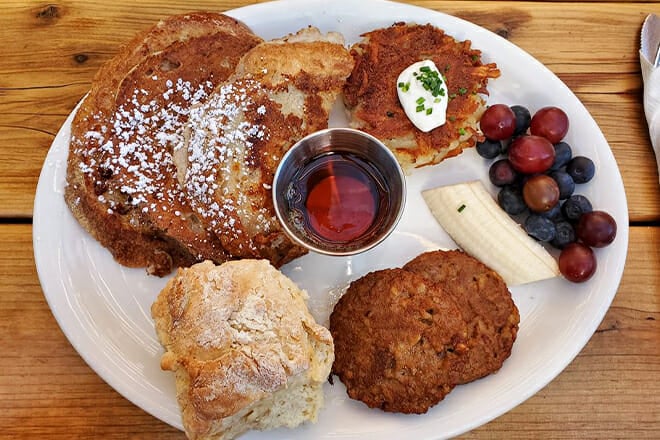 tin shed garden cafe