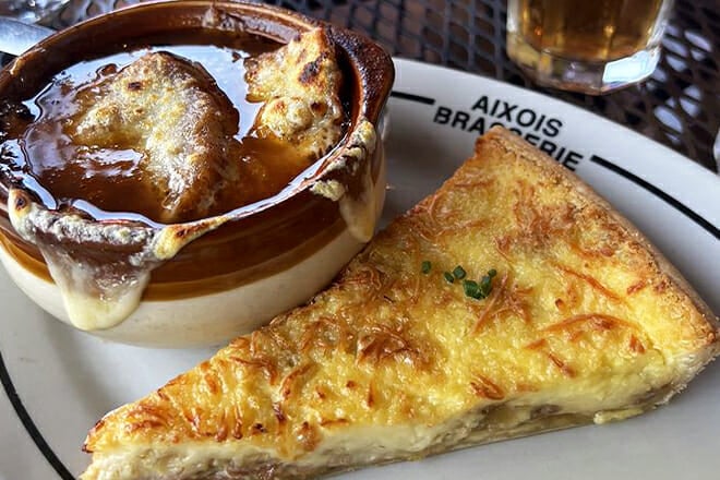 Aixois French Bistro