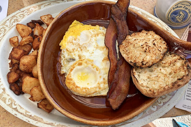 Another Broken Egg Cafe