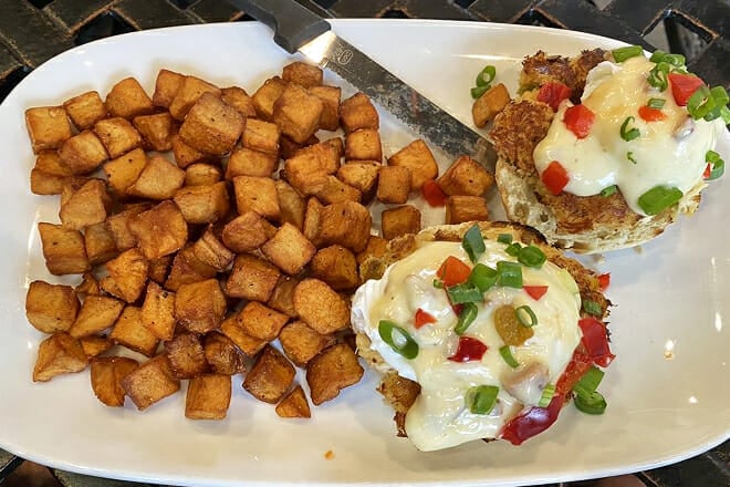 Another Broken Egg Cafe