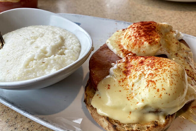 Another Broken Egg Cafe