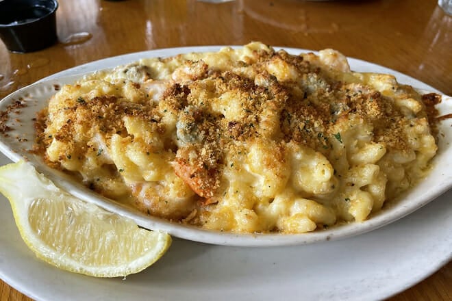 Benjamin&rsquo;s Raw Bar