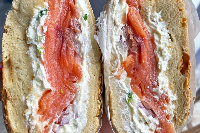 Best Bagel and Coffee