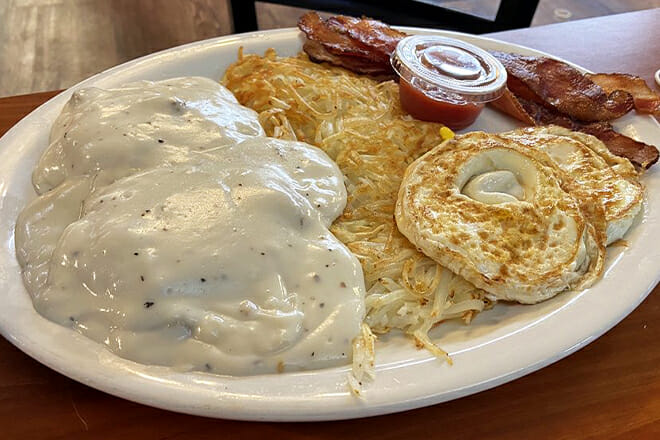 Cattleman&rsquo;s Family Restaurant (Also Known As Loree's Cattleman's Restaurant)