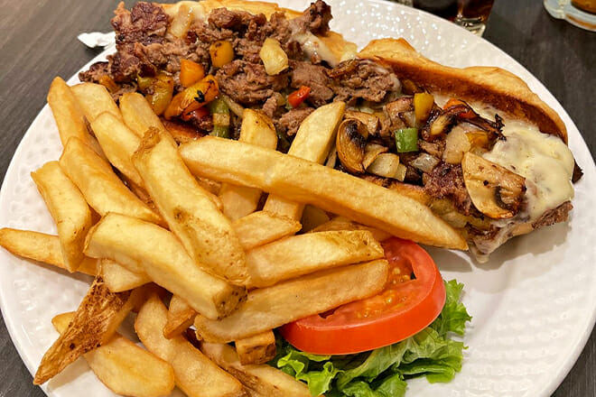 Copper Whisk Caf&eacute;