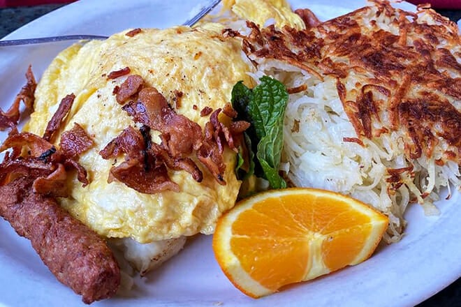 Foxy&rsquo;s Restaurant