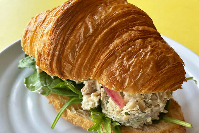 Gracious Bakery + Caf&eacute;