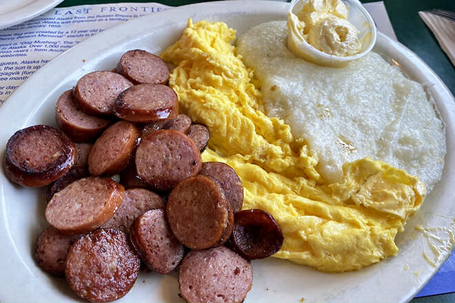 Gwennie's Old Alaska Restaurant