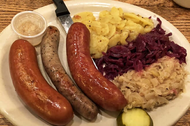 Kuby&rsquo;s Sausage House