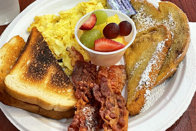 Madison Avenue Cafe and Deli