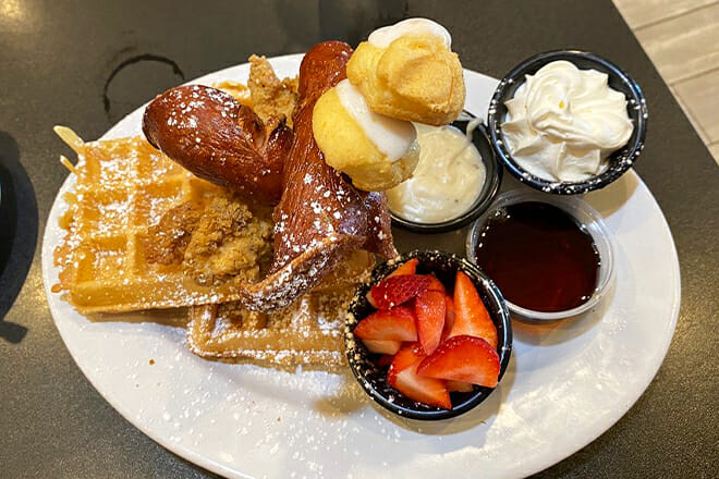 Maple Leaf Diner - Dallas