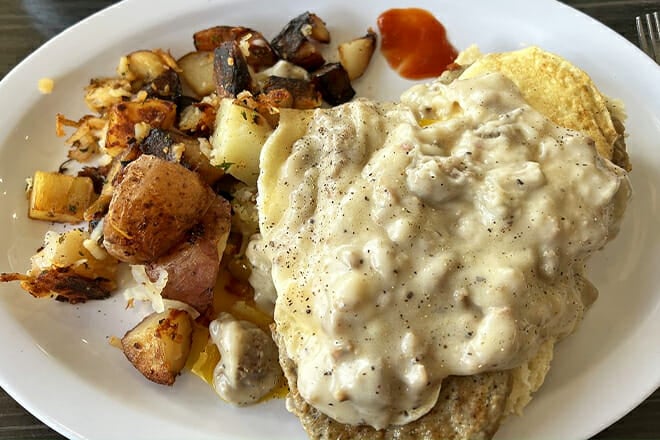 Mary's Harborview Cafe