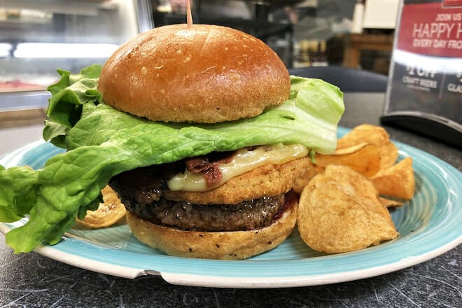 Pinegrove Market and Deli