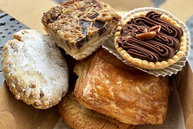 Rembrandt&rsquo;s Coffee House