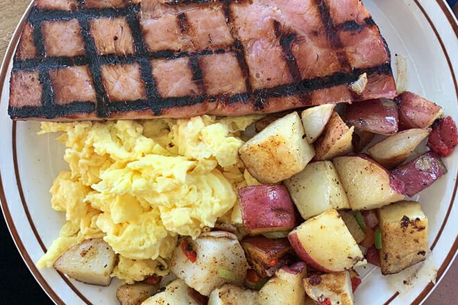 Sandy&rsquo;s Country Junction