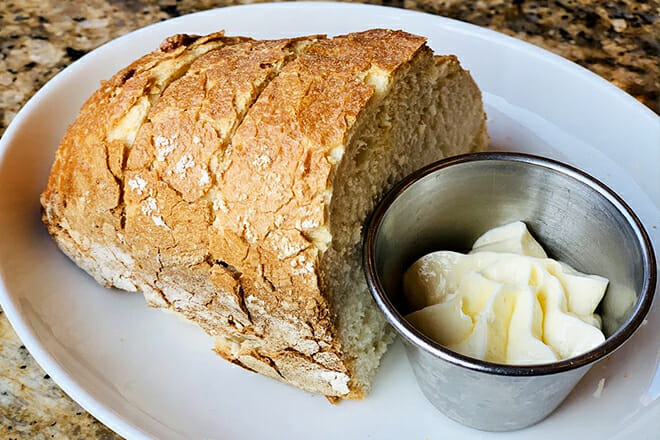 Simon & Seafort's Saloon & Grill