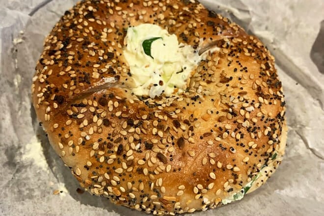 Tal Bagels