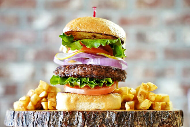 The Toasted Yolk Cafe