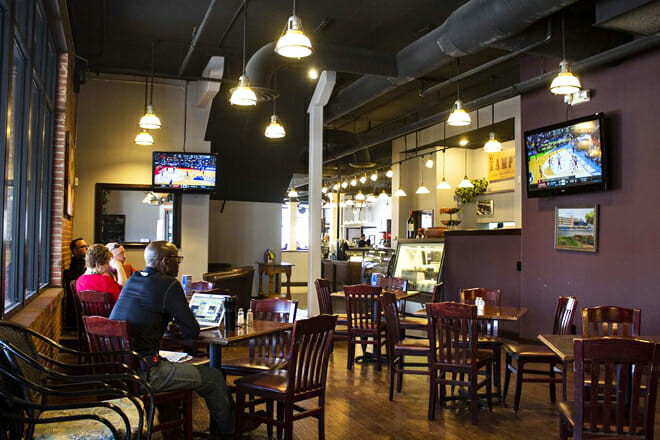 ‪Kamp&rsquo;s 1910 Cafe