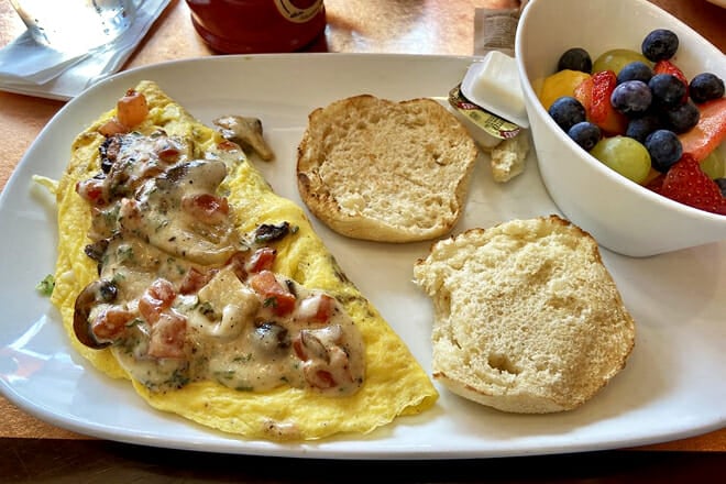 Another Broken Egg Cafe