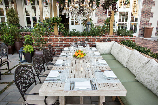 Becca Restaurant & Garden