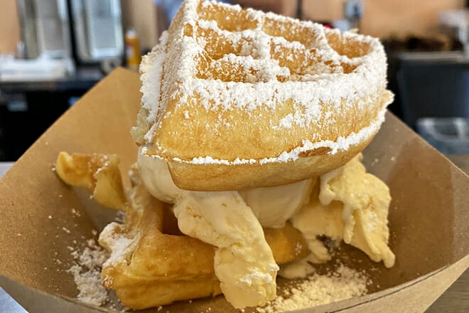 boardwalk waffles and ice cream 