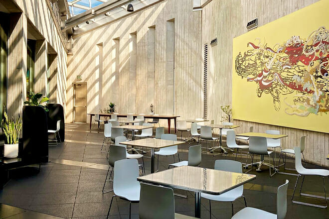 Caf&eacute; Sebastienne