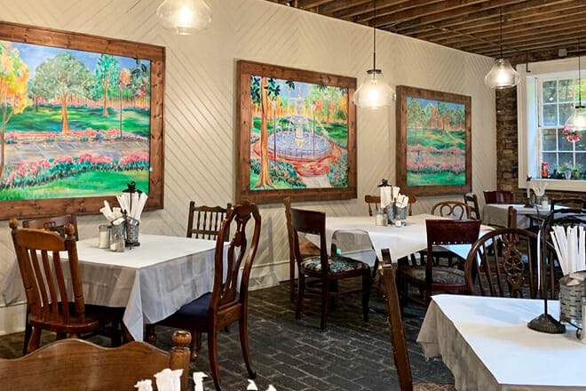 Debi's Restaurant on Bay