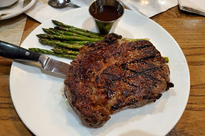 Founders Inn Swan Terrace Grill