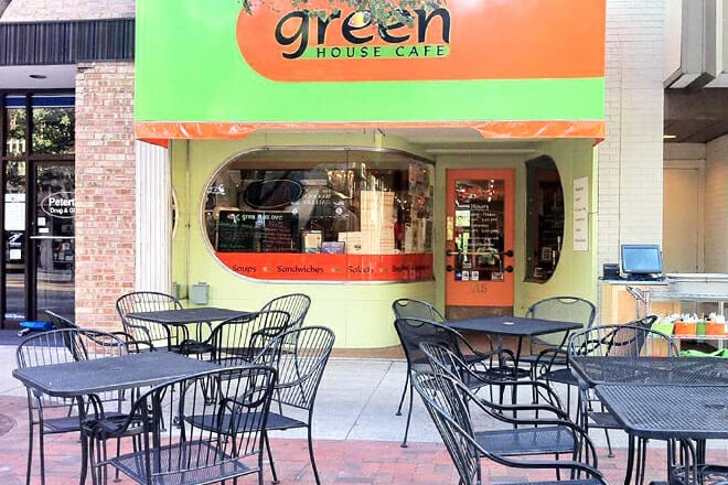 Green House Caf&eacute;