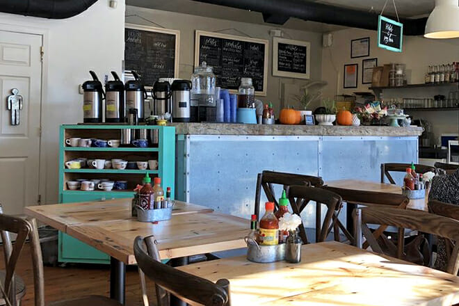 Happy Gillis Caf&eacute; & Hangout