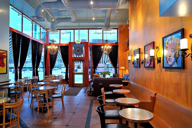 Java Coffee and Caf&eacute;