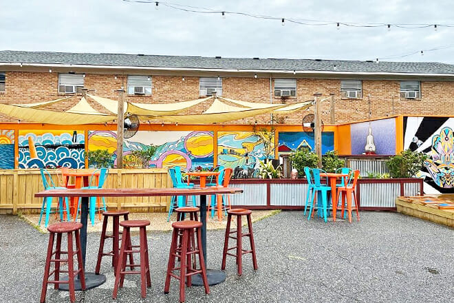 Java Surf Caf&eacute; and Espresso Bar