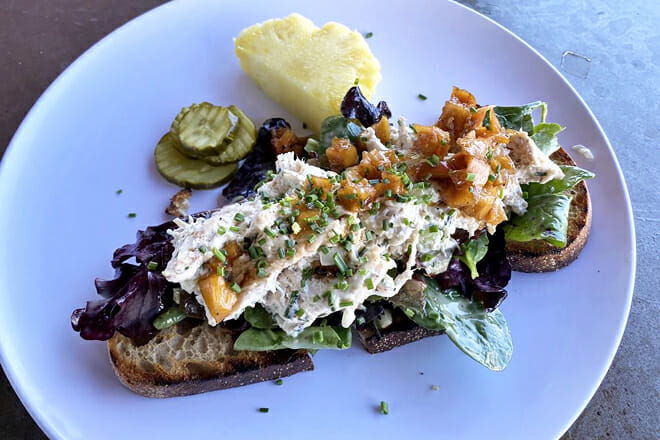 La Grande Orange Grocery & Pizzeria