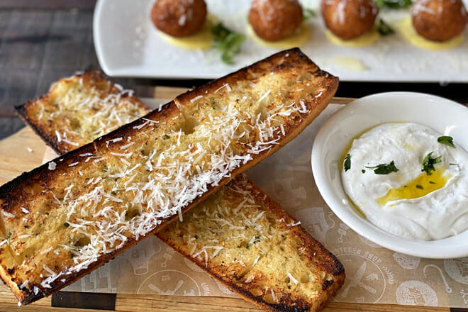 Louie Bossi's Ristorante