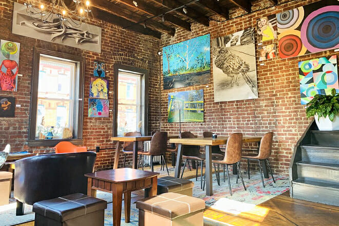 Snapdragon Coffee + Social