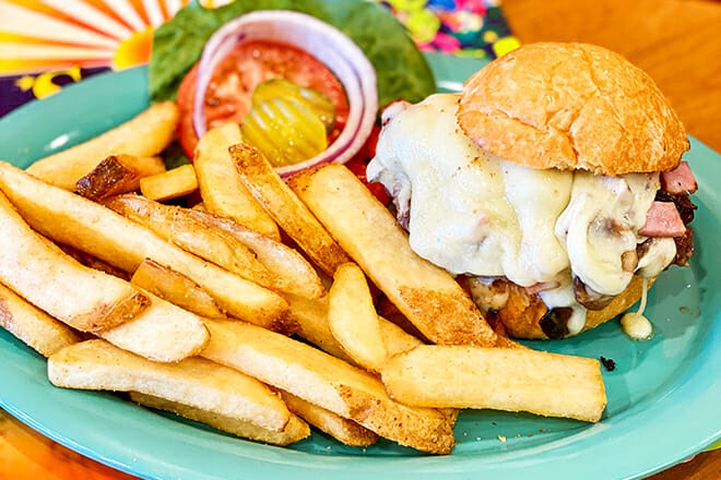 Squeeze In - South Reno