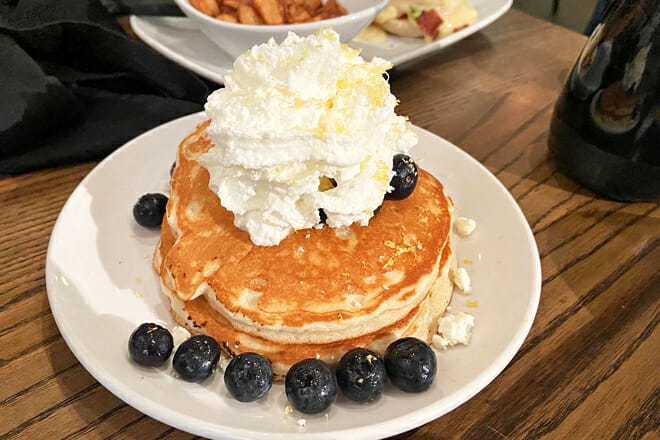 Another Broken Egg Cafe