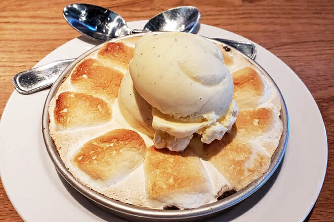 BJ's Restaurant & Brewhouse