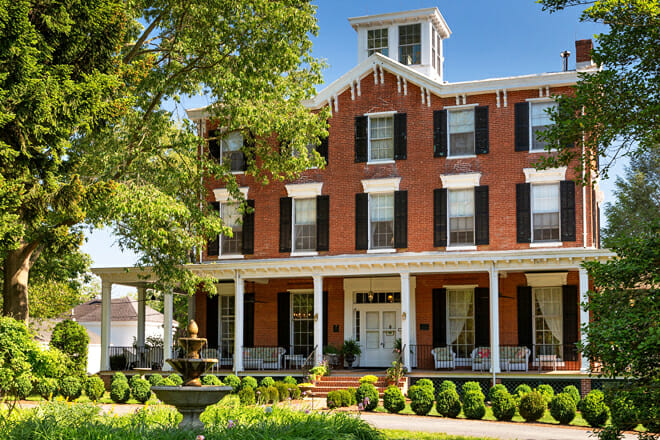 Brampton Bed and Breakfast Inn