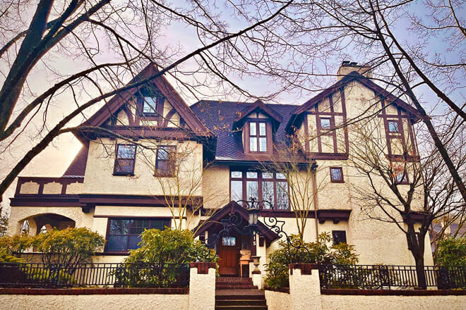 Cecil Bacon Manor (Also Known As Bacon Mansion)