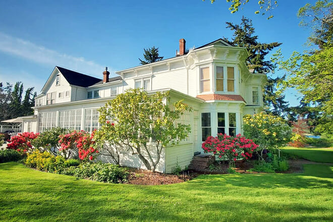 Chevy Chase Beach Cabins