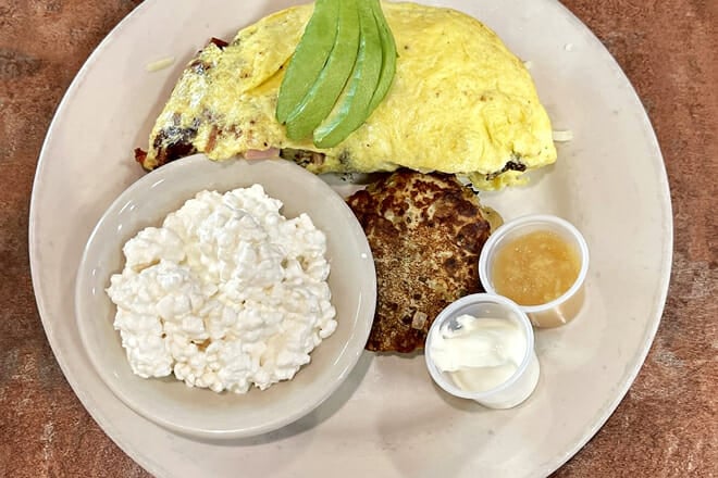 Driftwood Caf&eacute;