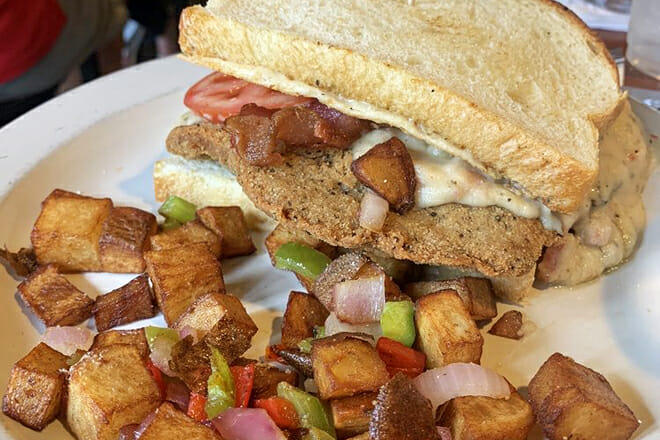 Emerald Bay Bar & Grill