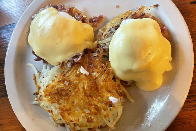 Hank&rsquo;s Creekside Restaurant