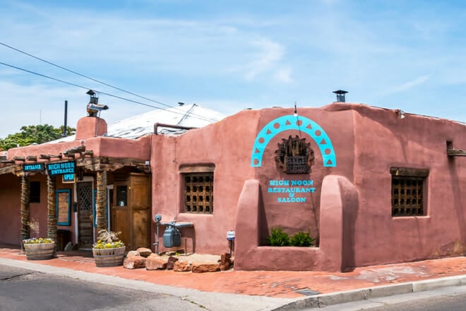 High Noon Restaurant & Saloon