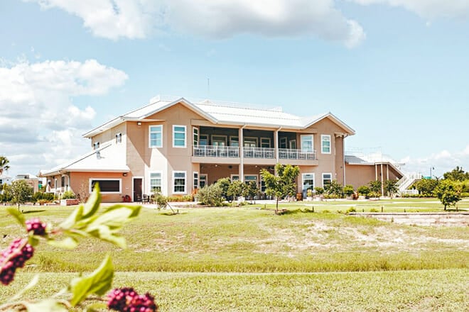 Island Grove Wine Company at Formosa Gardens