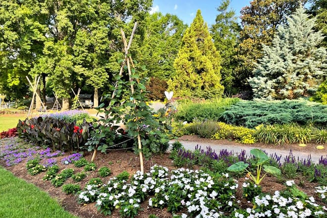 Knoxville Botanical Gardens and University of Tennessee Gardens