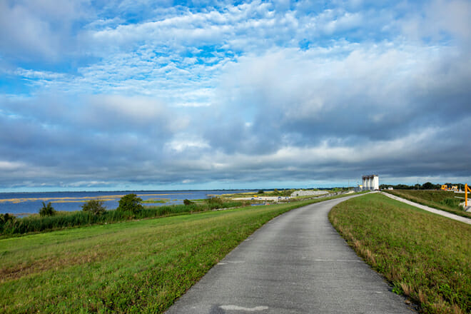 Lake Okeechobee Scenic Trail &mdash; Okeechobee