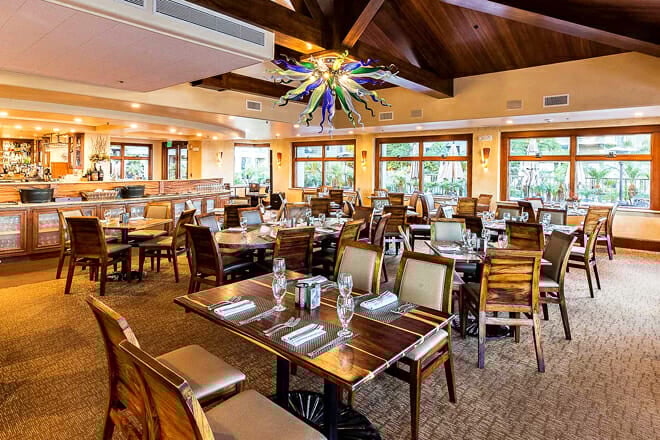 Lido Restaurant & Lounge